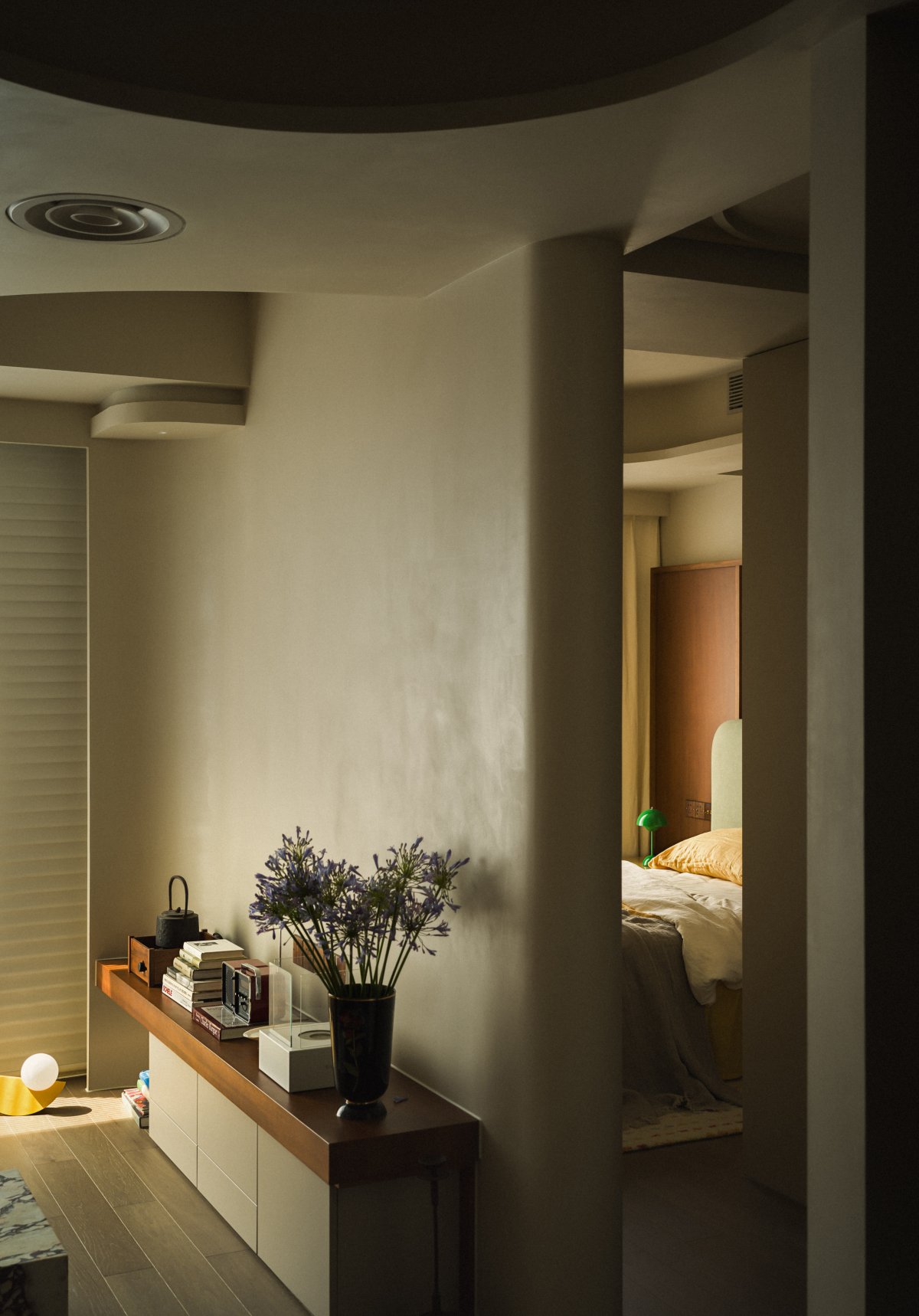 YinjiSpace - Jade Simple Design x A Person's Attitude